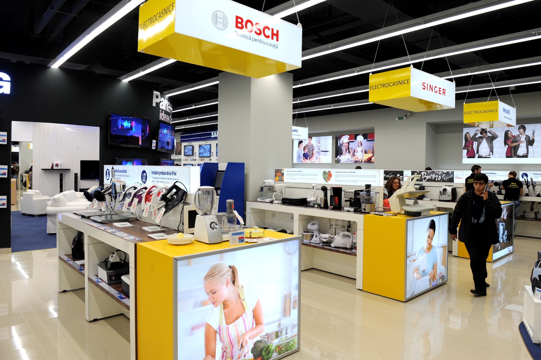 Flanco investeşte 2,2 milioane de lei într-un magazin la Cluj