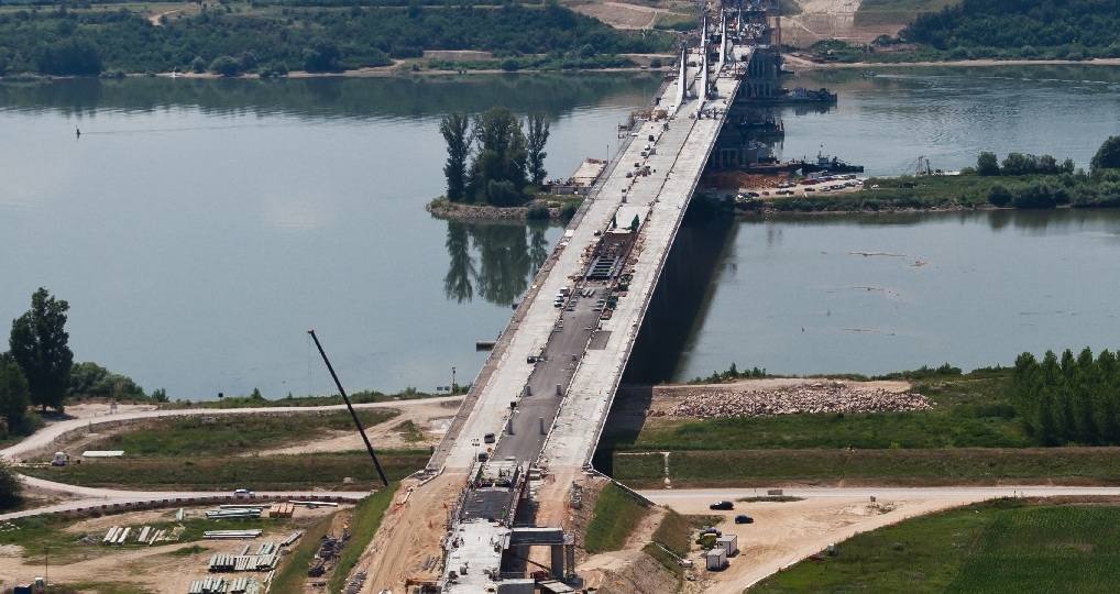 Ecosistemul Dunării, în pericol după scufundarea unei nave în largul ...