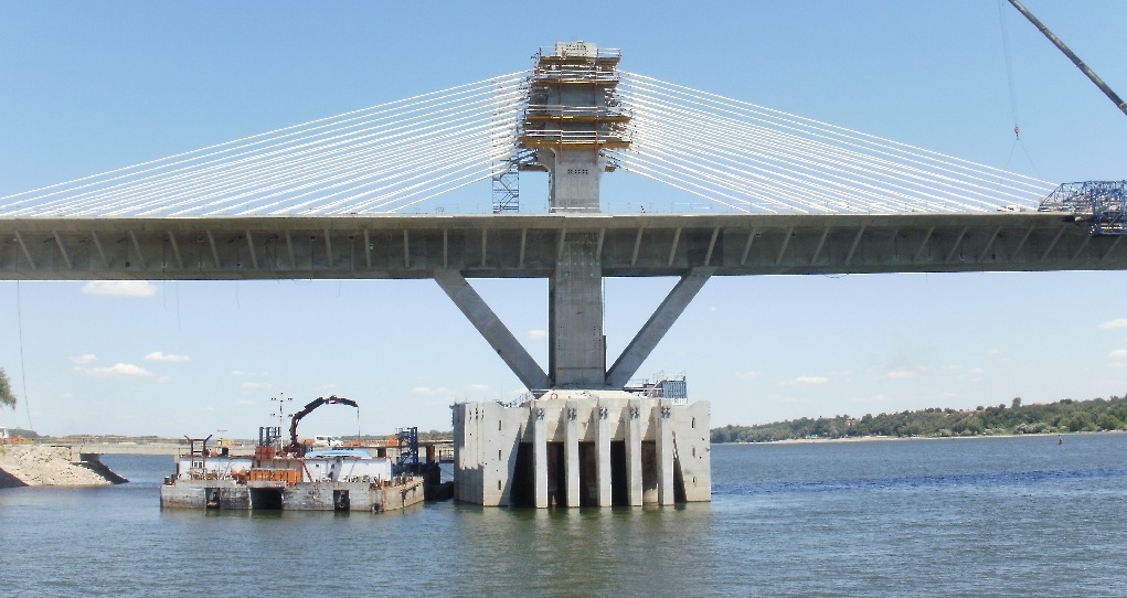 FOTO Cum arată acum podul peste Dunăre Calafat-Vidin. Creşte cu opt ...