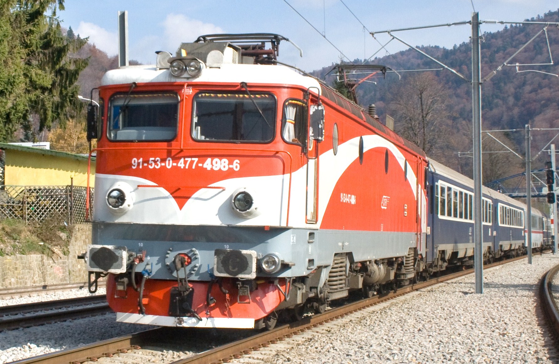 Reţeaua "nașilor" din CFR Călători: 34 din cei 45 de angajaţi duşi ...