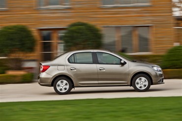 Noul Renault Symbol "copiază" Dacia Logan. GALERIE FOTO şi VIDEO ...