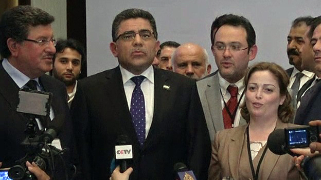 Ghassan Hitto ales prim-ministru interimar de către opoziţia siriană ...