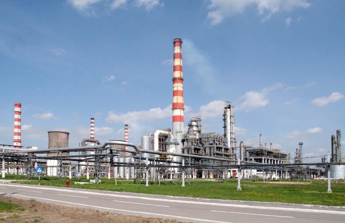 Lukoil dezvoltă producția de hidrogen verde la rafinăria Petrotel din ...