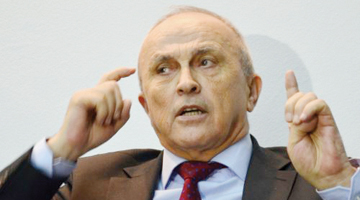 Şeful CJ Prahova şi fiul acestuia, deputatul PSD Vlad Cosma, audiaţi la ...