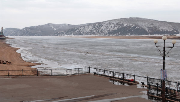 Rusia şi China vor construi împreună un pod peste fluviul Amur şi un avion de linie - Economica.net