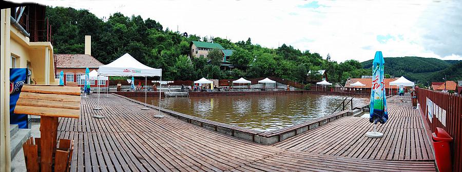 S-a deschis cel mai mare ştrand cu apă sărată din România - Economica.net