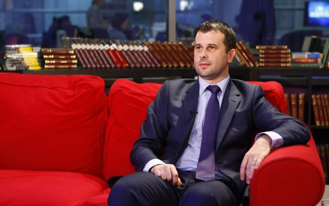 Filipescu a fost eliberat la cerere din funcţia de preşedinte al ...