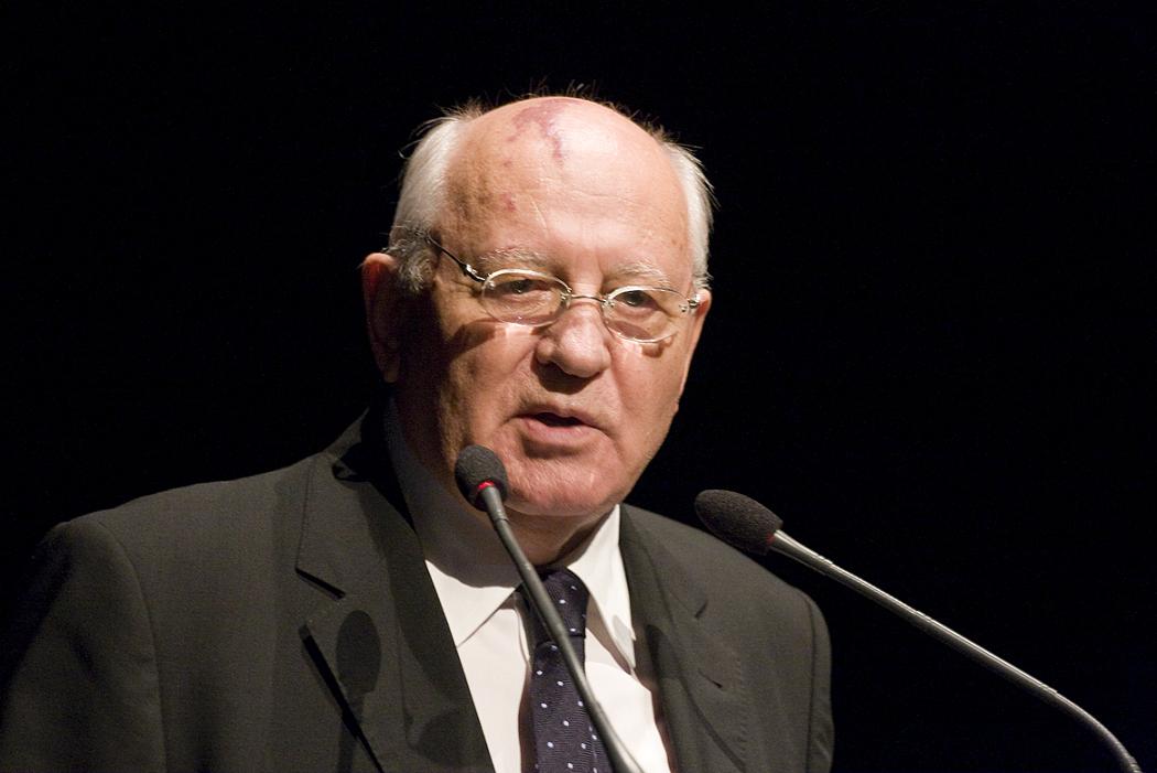 Mihail Gorbaciov: Singura cale corectă de dezvoltare a Rusiei este cea ...