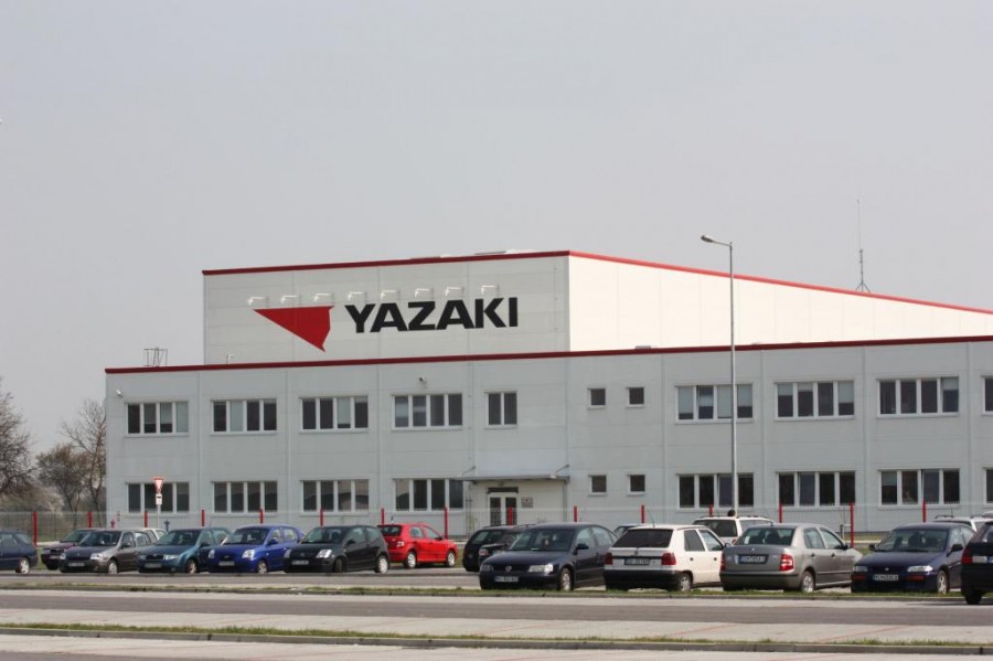 Dacia, Yazaki şi Autoliv sunt companiile cu cei mai mulţi angajaţi din ...