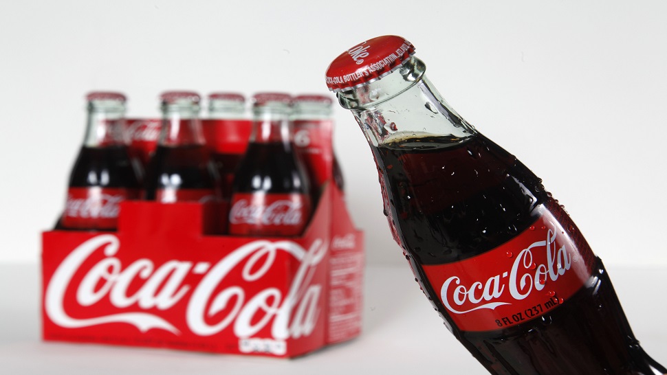Profitul Coca-Cola depăşeşte estimările, în urma majorării cererii de ...