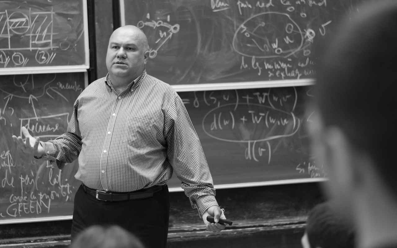 UPDATE: DIICOT l-a reţinut pe Călin Tatomir, fost şef al Microsoft ...