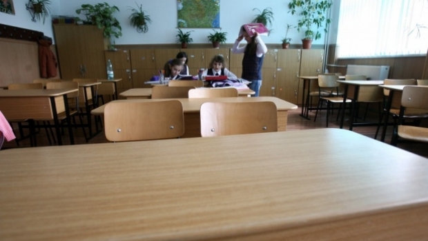 Peste 40 la sută dintre copiii din România au dificultăţi în domeniul ...