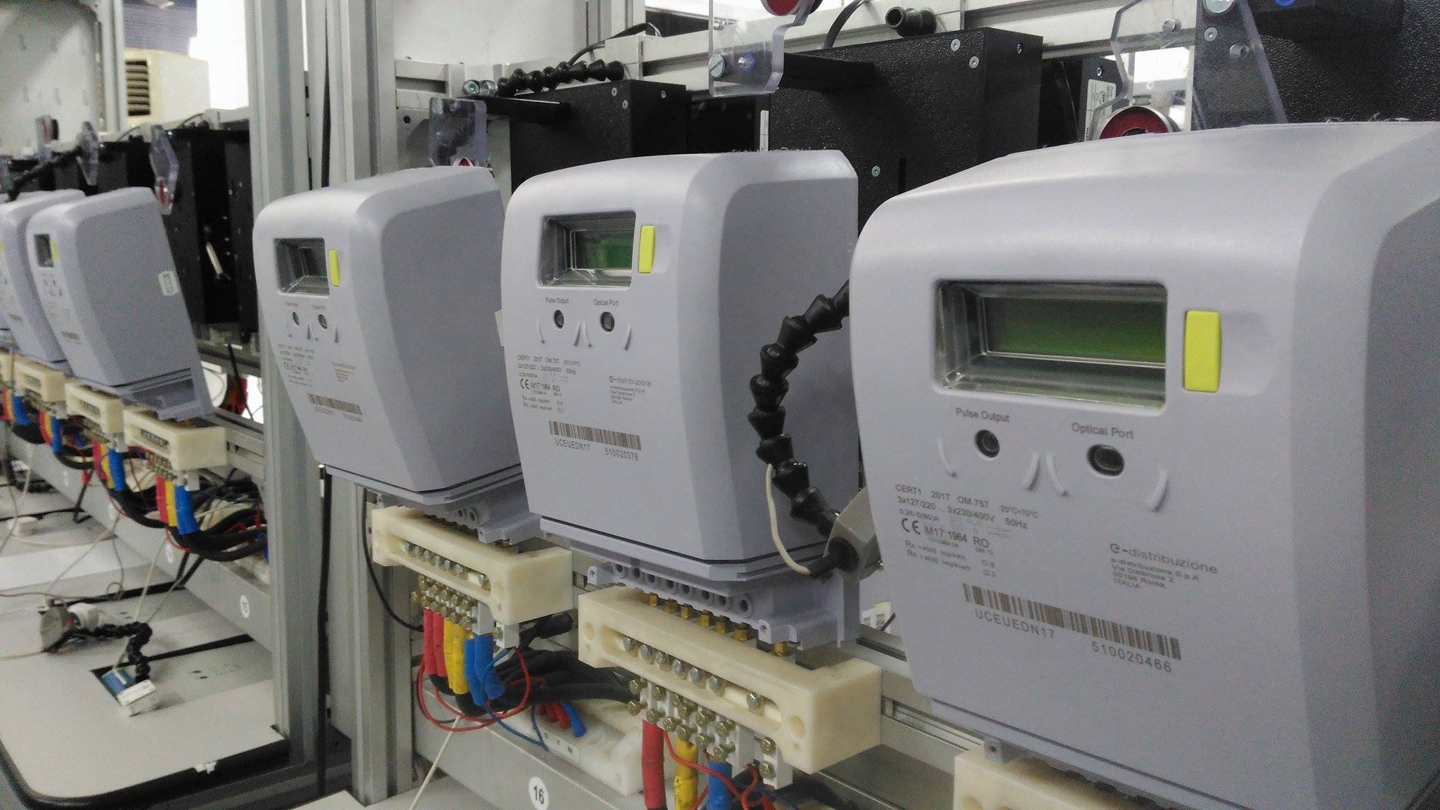 ANRE pune frână la montarea contoarelor inteligente de energie electrică