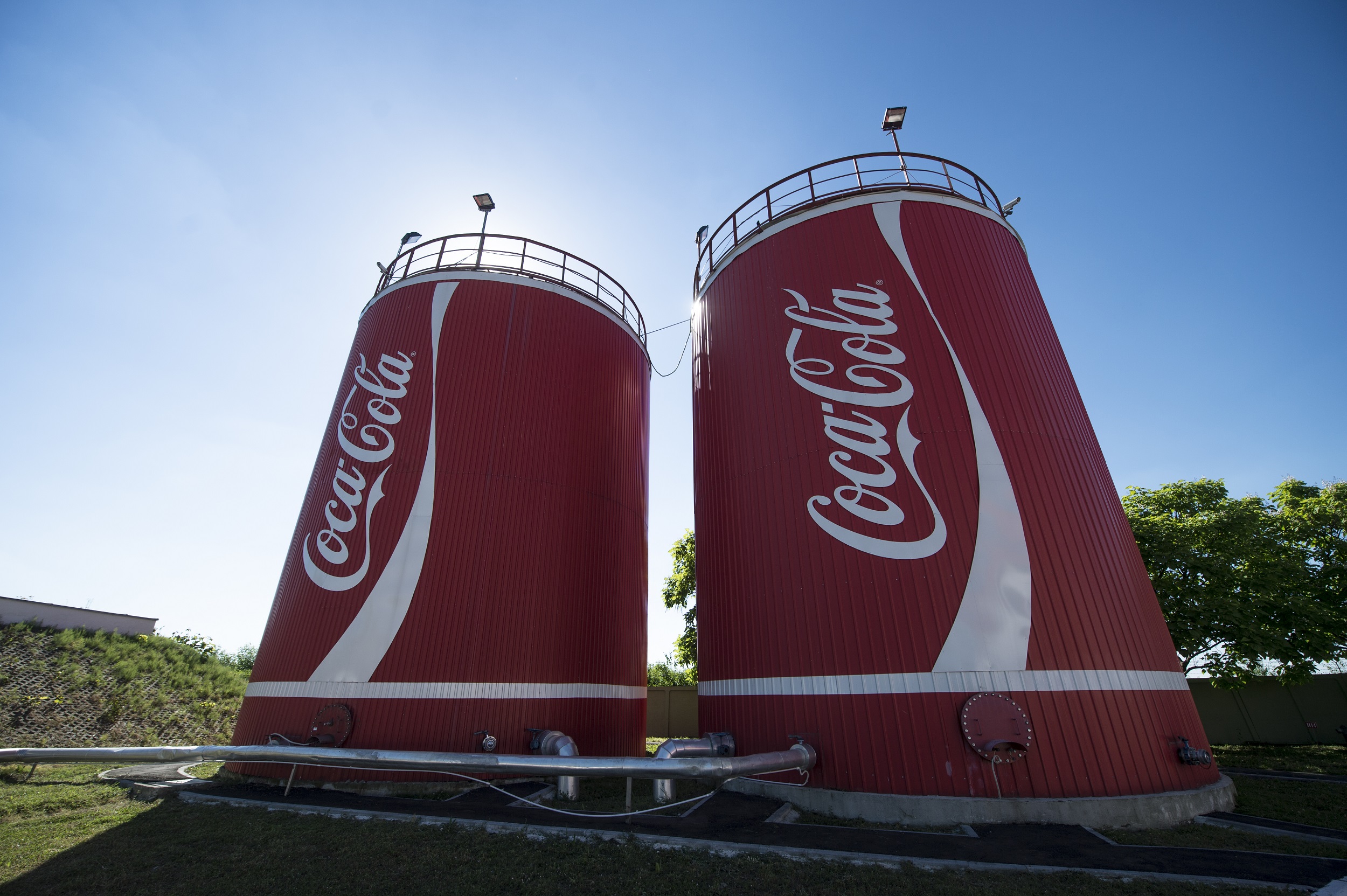 Coca-Cola HBC România investește şapte milioane de euro în fabrica din ...