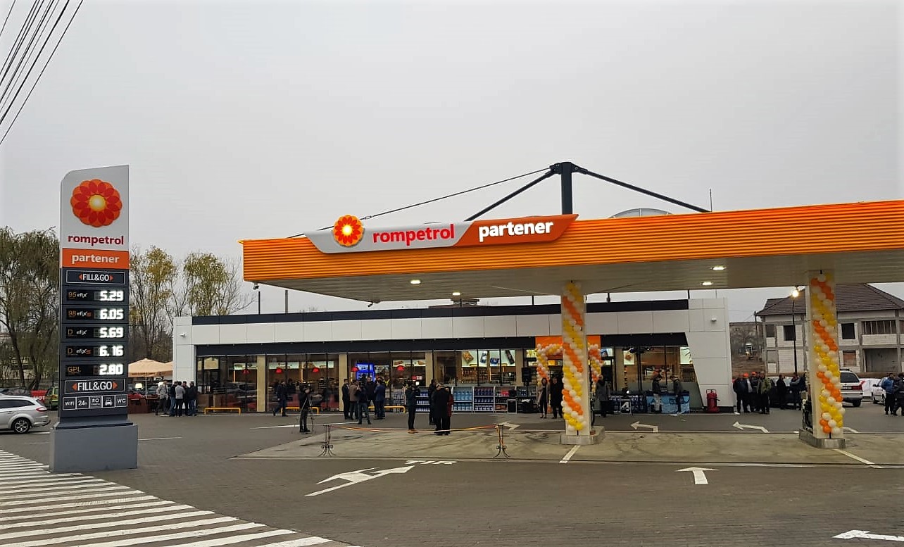 Rompetrol deschide o nouă benzinărie în franciză. Reţeaua “Rompetrol ...