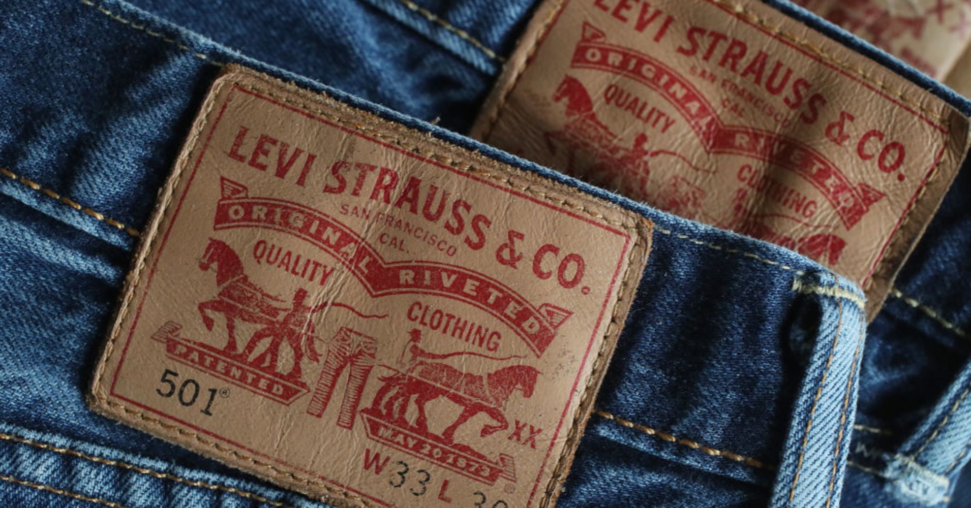 CEO Levi Strauss: Pandemia a făcut să se încheie moda blugilor strâmți ...
