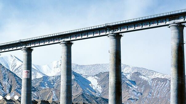 Chinezii, câștigători la licitații de tramvaie, trenuri și centuri în ...