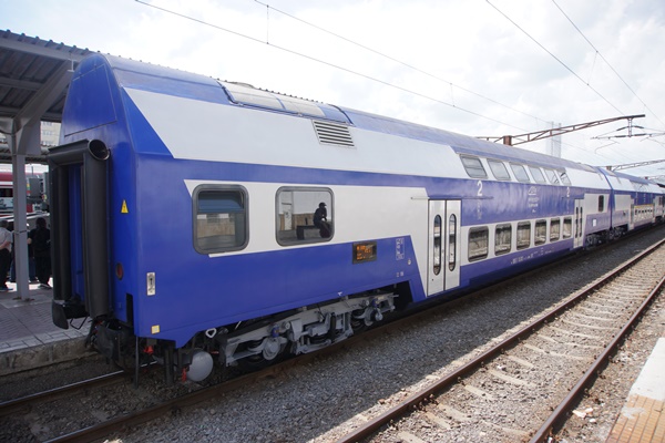 Noul Mers al Trenurilor: CFR Călători introduce trenuri suburbane pe ...