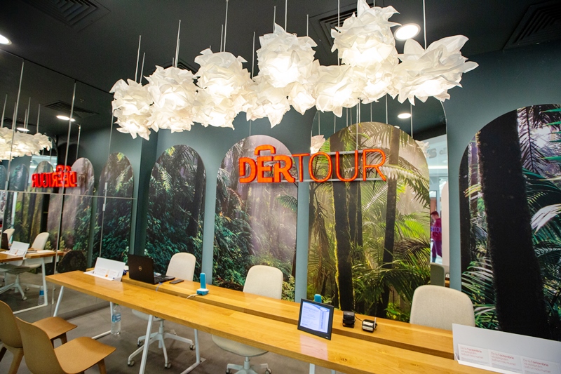 Travel Brands SA absoarbe Dertour Romania SRL, pe care o deţine ...