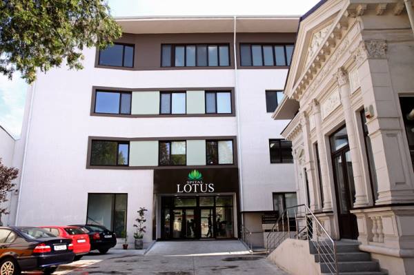 MedLife cumpără spitalul Lotus din Ploieşti - Economica.net