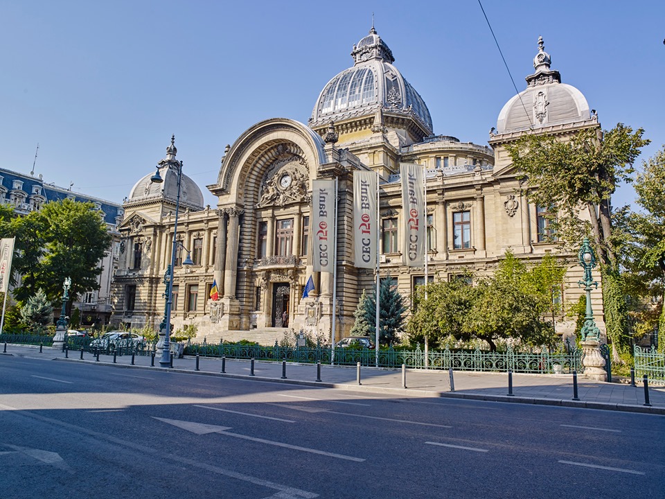 Plăţi online mai sigure cu cardurile emise de CEC Bank - Economica.net