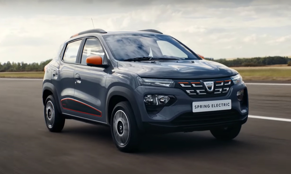 Dacia și-a prezentat noul model Spring, care are o motorizare 100% ...