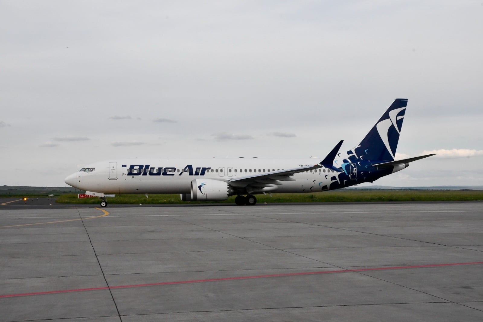 Blue Air inaugurează noua rută București – Alicante și organizează ...