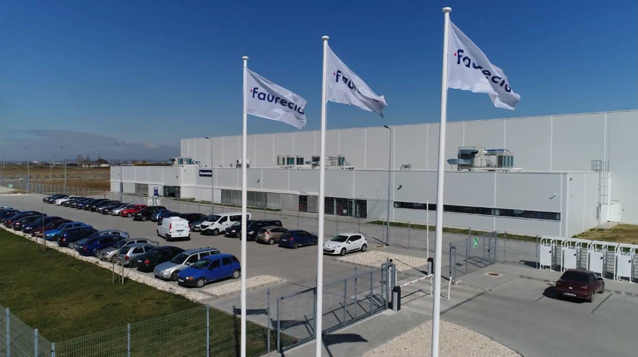 Grupul francez Faurecia ia în calcul să vândă mai multe active, după ...