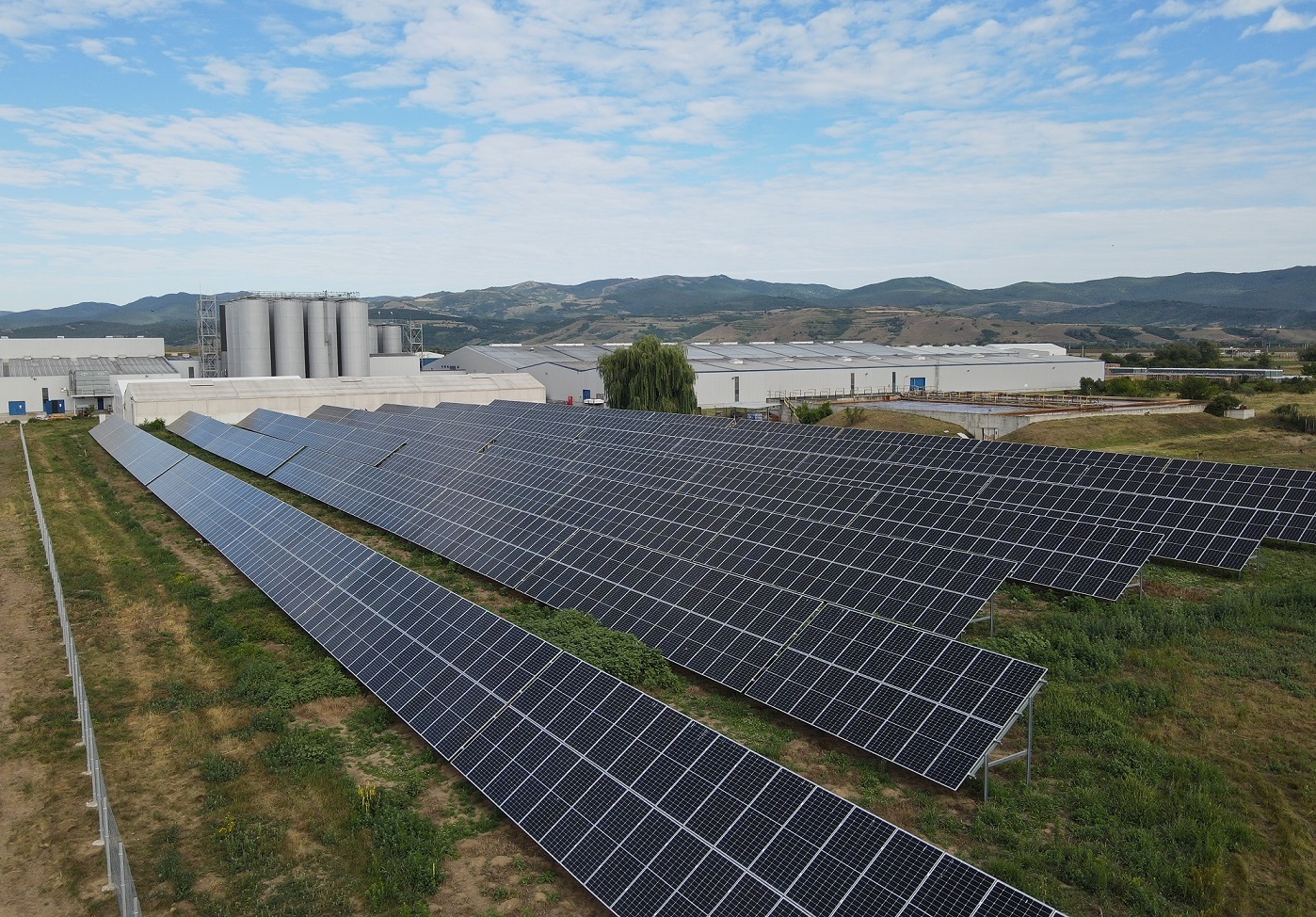 Electrica Furnizare va construi o nouă centrală fotovoltaică pentru ...