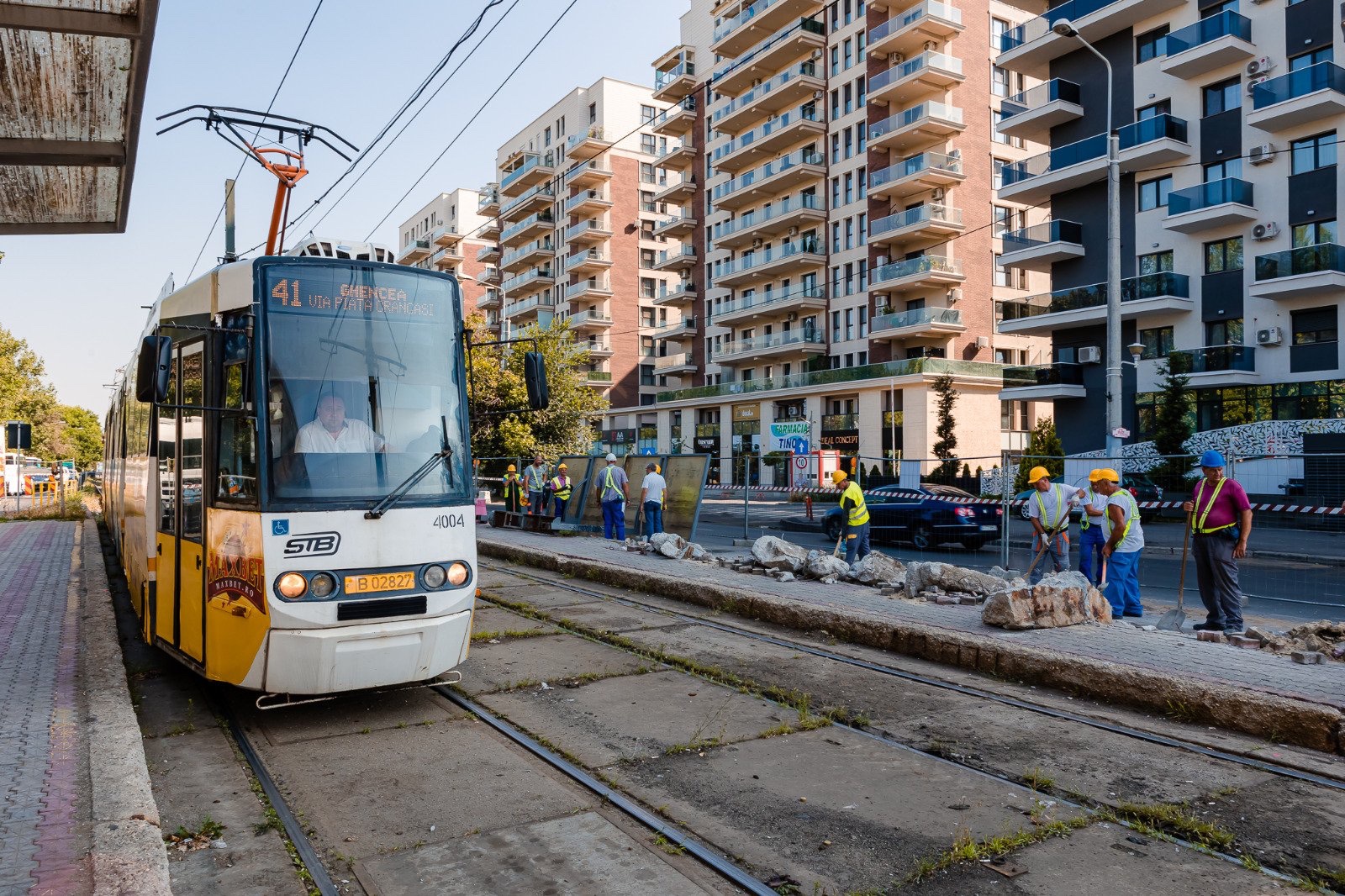 Linia 41 este blocată marţi dimineaţa în zona capătului de linie ...