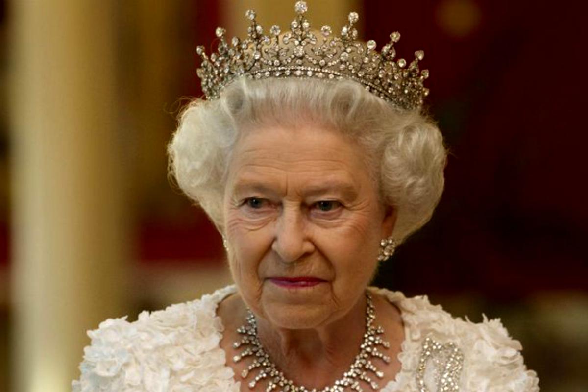 A murit regina Elisabeta a II-a a Marii Britanii - Economica.net