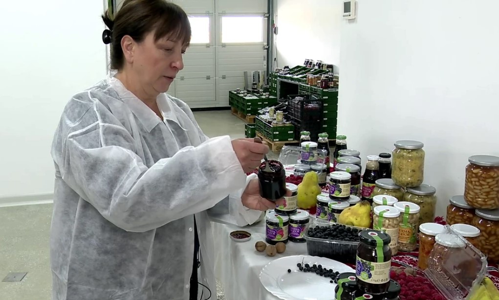 Familia Tudor şi fabrica de dulceţuri exotice din Buzău - Economica.net