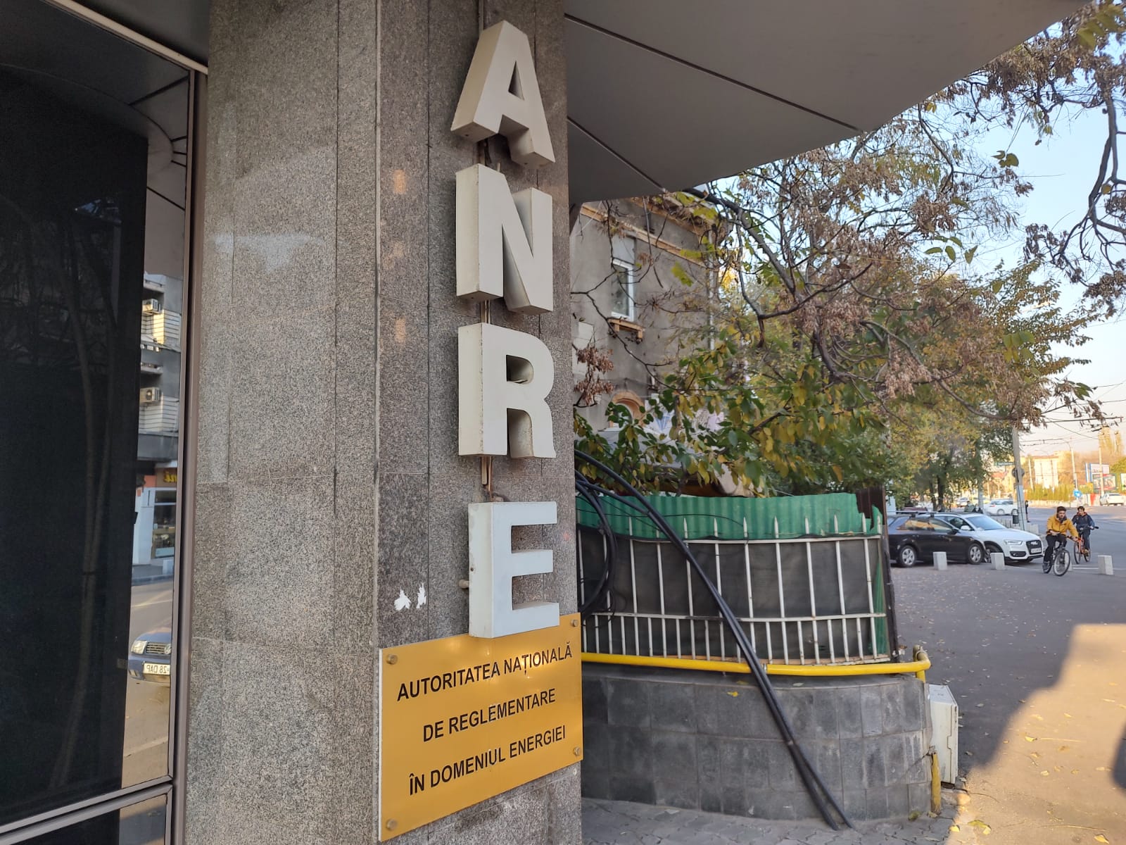 ANRE a dezvoltat platforma online de schimbare a furnizorului de ...