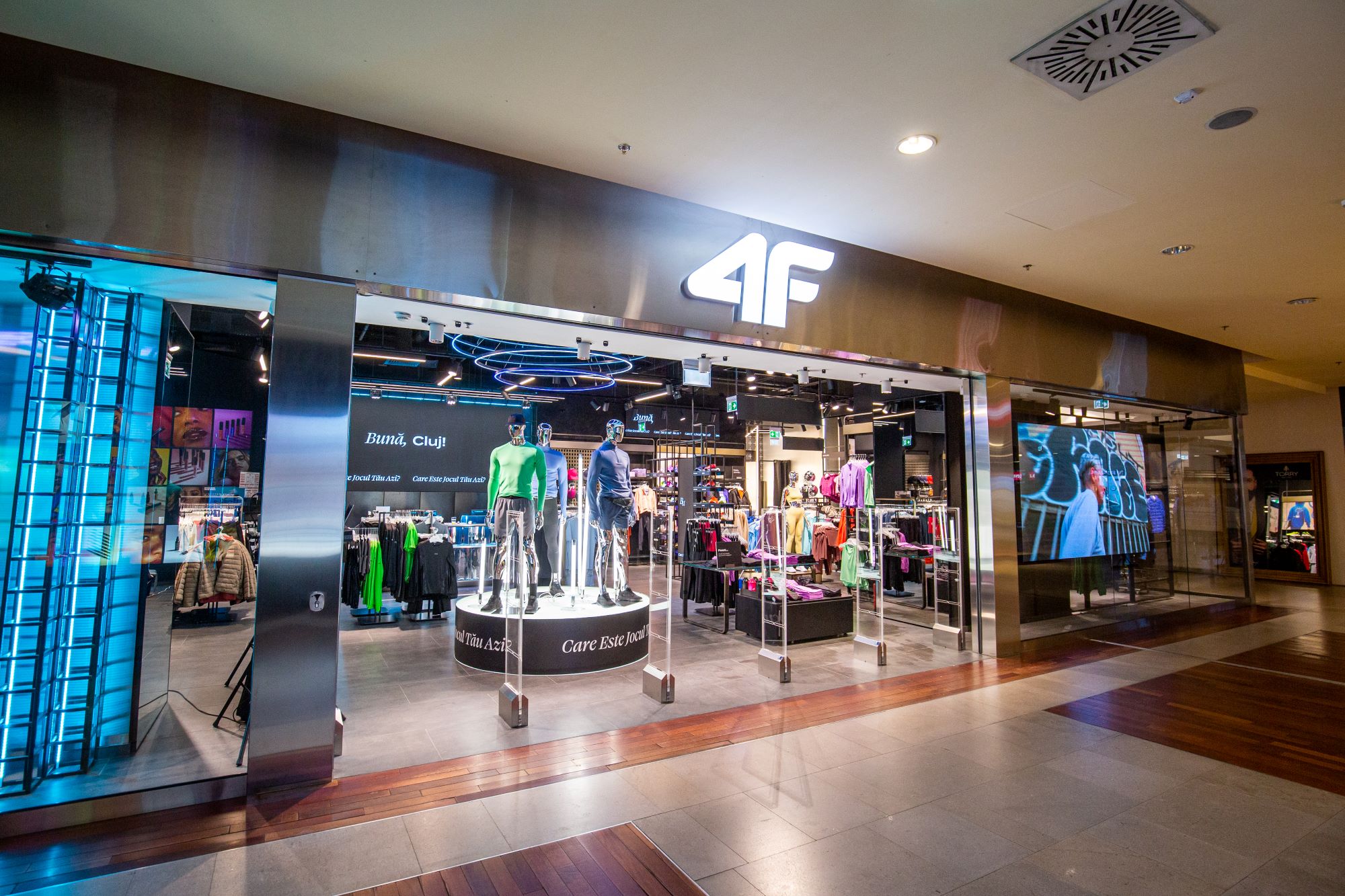4F și-a deschis primul magazin din Cluj-Napoca - Economica.net