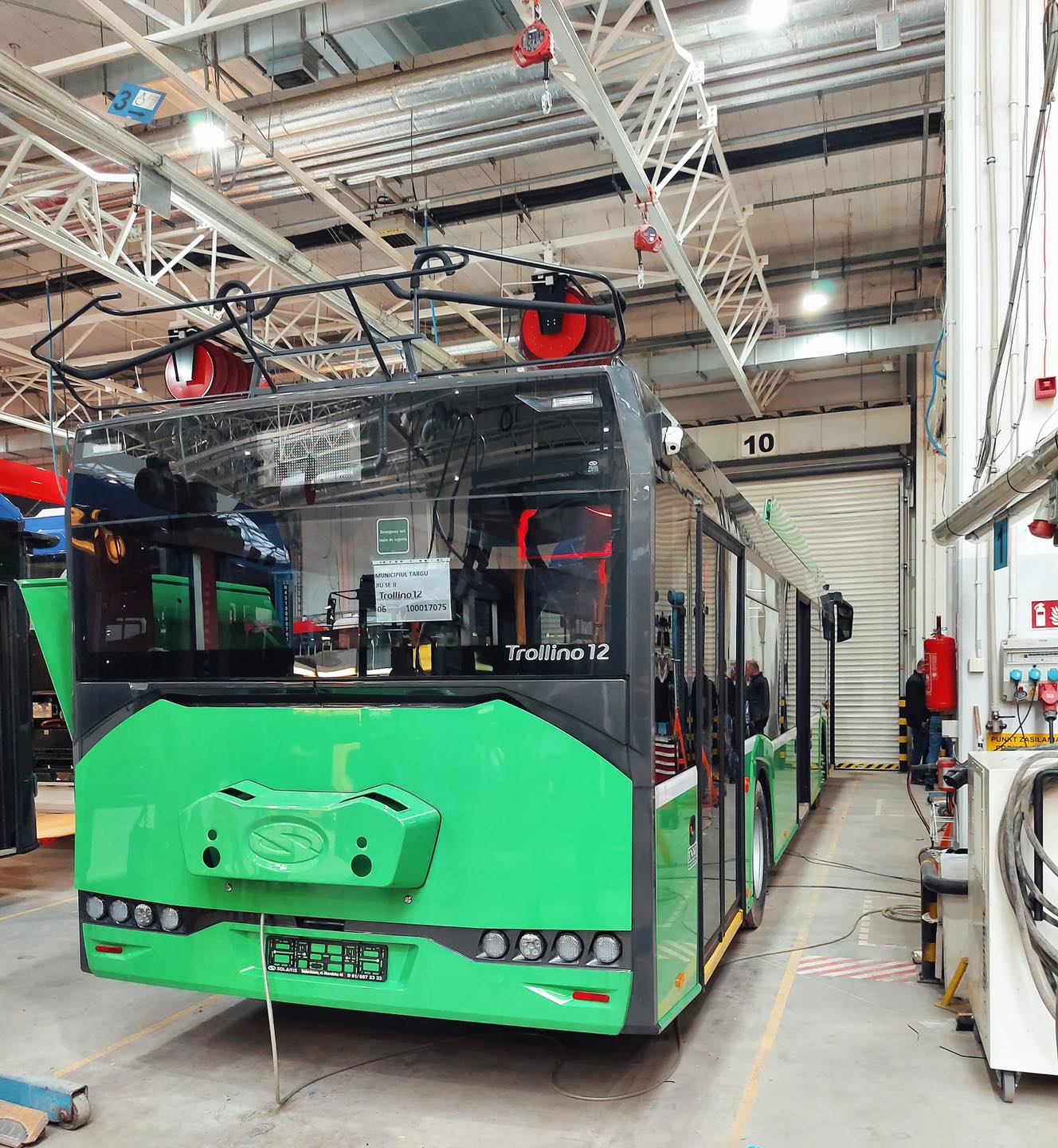 Imagini în premieră cu noile troleibuze care vor circula în București din martie 2024 ...