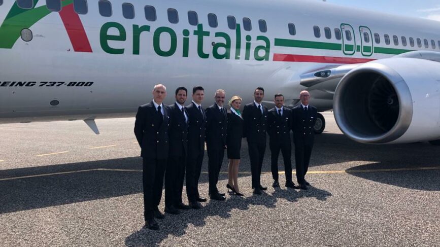 Aeroitalia, deținută de miliardarul bolivian Germán Efromovich, a ...