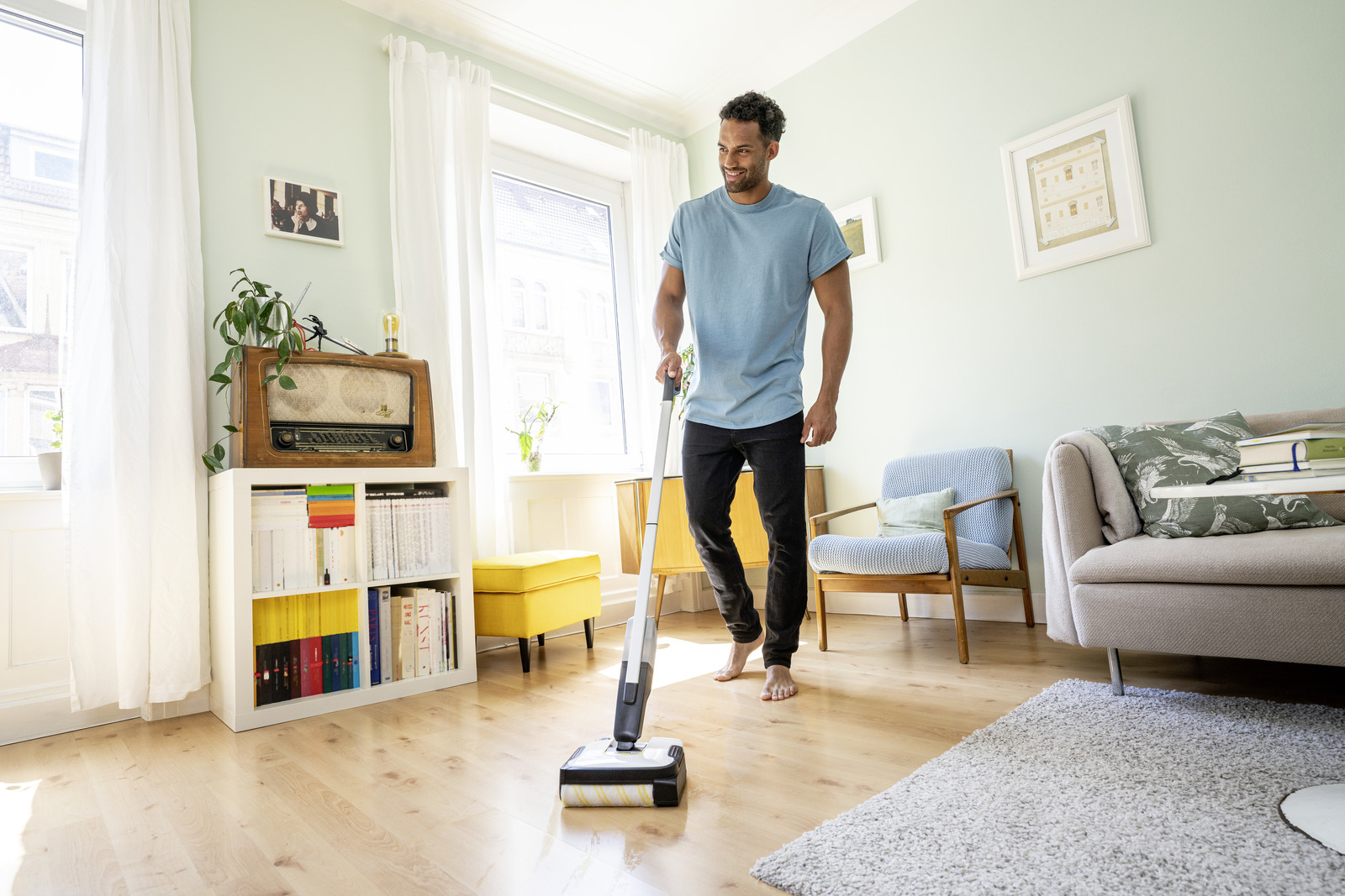 Karcher își completează gama de mopuri electrice cu două aparate noi ...