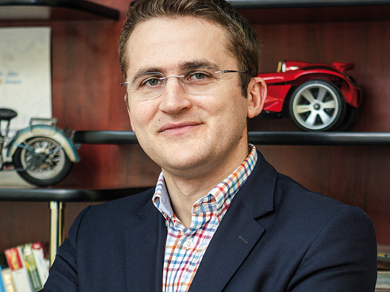 Economica.net - Dan Ștefan (Autonom) preia președinția Asociației ...