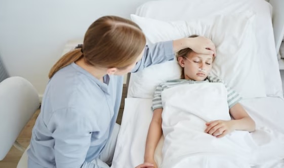 Lege promulgată: Concediu şi indemnizaţie pentru îngrijirea copilului ...