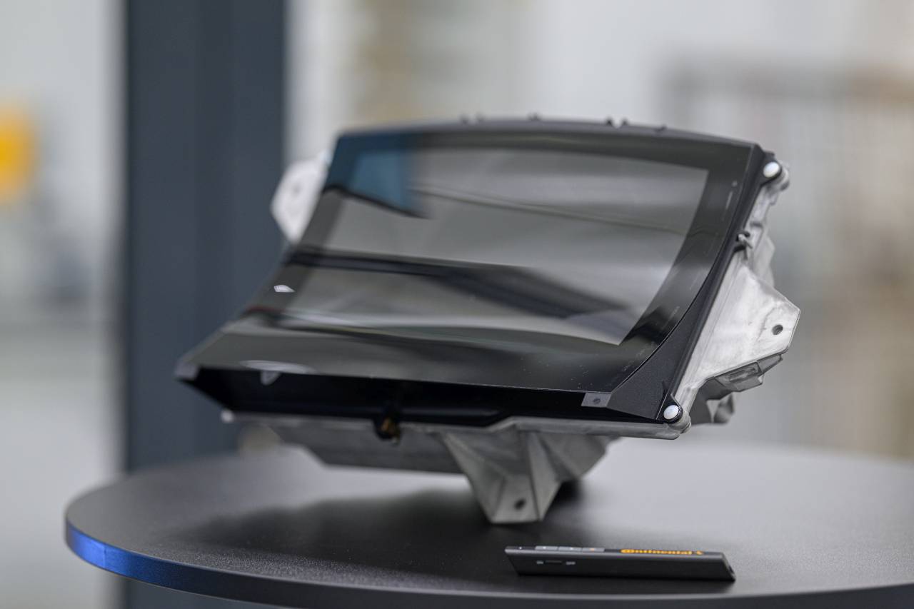 Continental Automotive din Timișoara a început producția de oglinzi ...