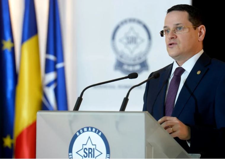 Eduard Hellvig şi-a anunţat demisia din funcţia de director al SRI ...