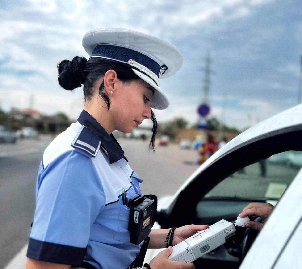 Sindicatul Naţional al Poliţiştilor cere Guvernului creșterea cu 30% a ...