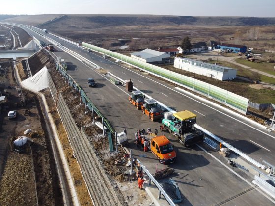 "Autostrada Ford": Mâine, la 12:00, se deschide circulația pe tronsonul 3 al DEx Craiova-Pitești ...