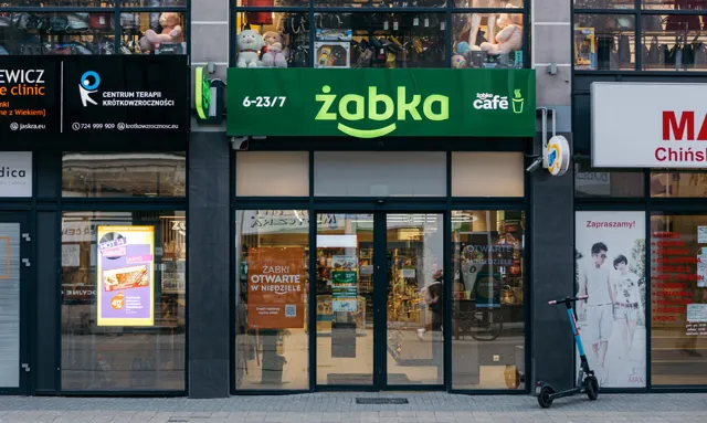 Retailerul polonez Zabka a capitalizat cu 3,1 milioane de euro ...