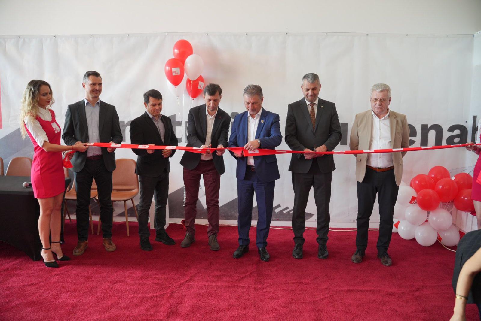 Cometex, dezvoltatorul de parcuri de retail aparținând Altex, deschide ...
