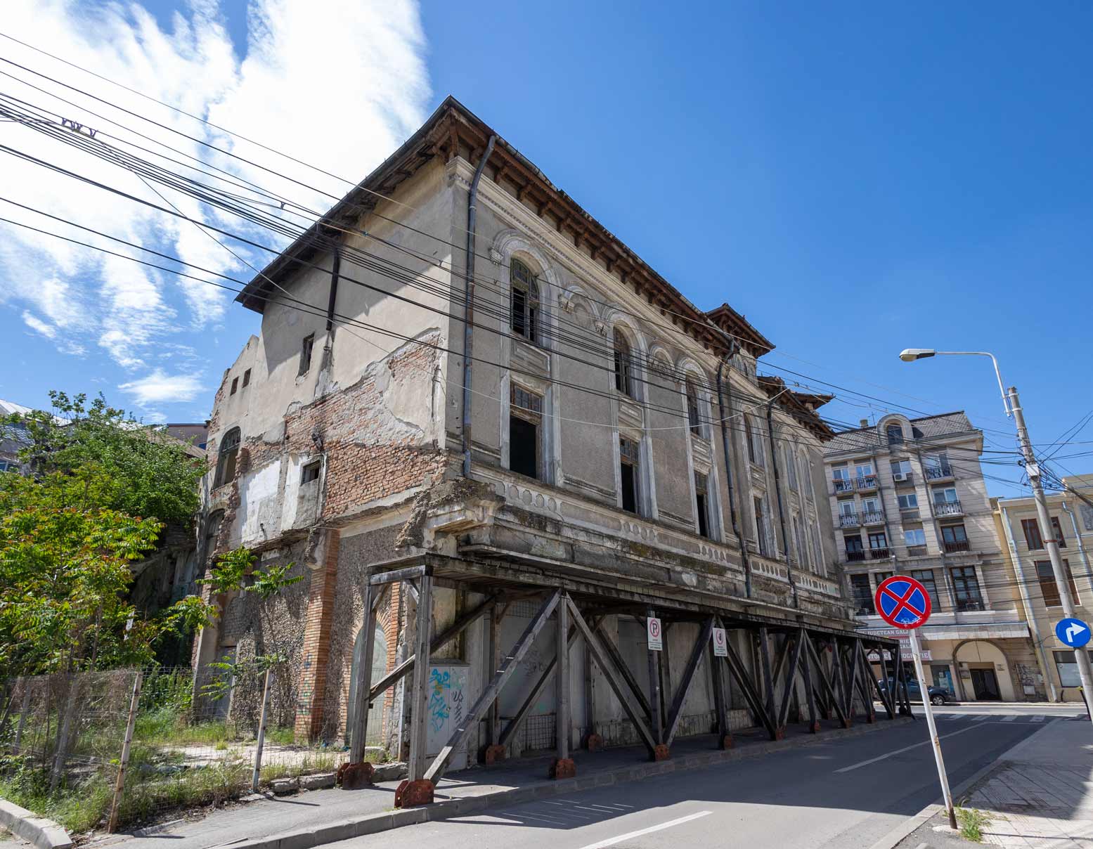 Primăria Galați anunță că din 7 mai vor începe lucrările de renovare la ...