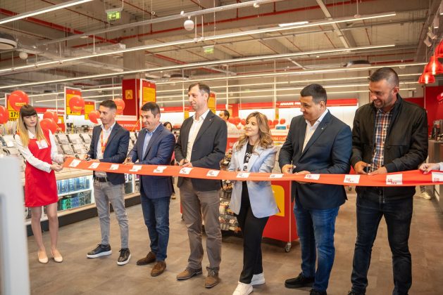 Cometex inaugurează cel de-al 12-lea parc comercial din rețeaua sa în ...
