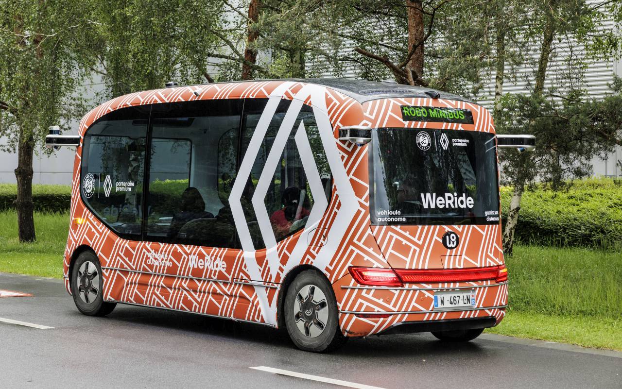 Strategie diferită a Renault pentru autoturisme și vehicule de ...