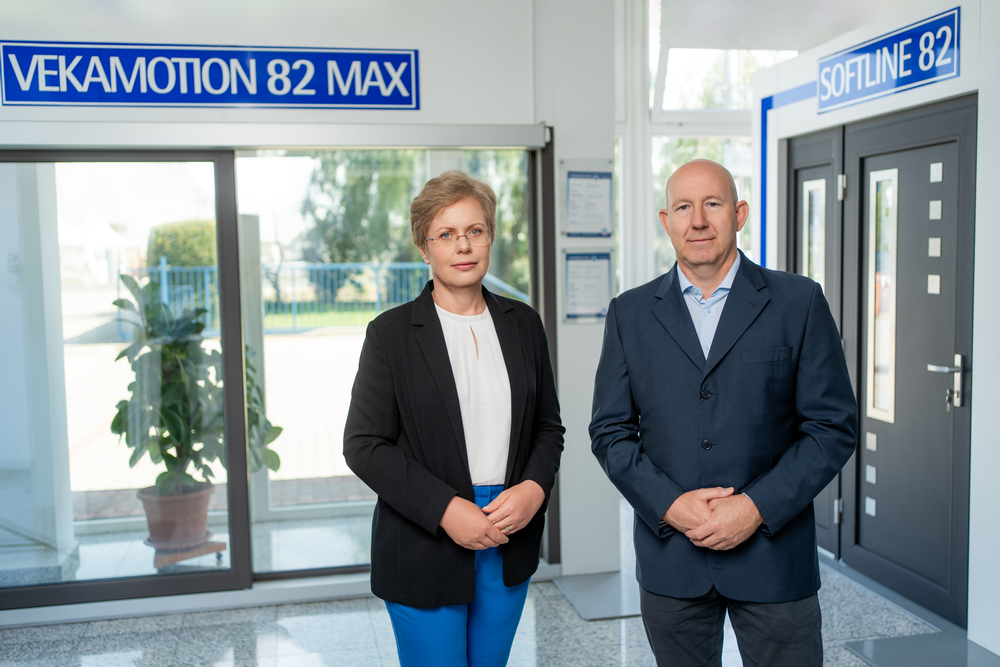 VEKA România are un nou director economic și un nou director comercial ... VEKA România are un nou director economic și un nou director comercial ...