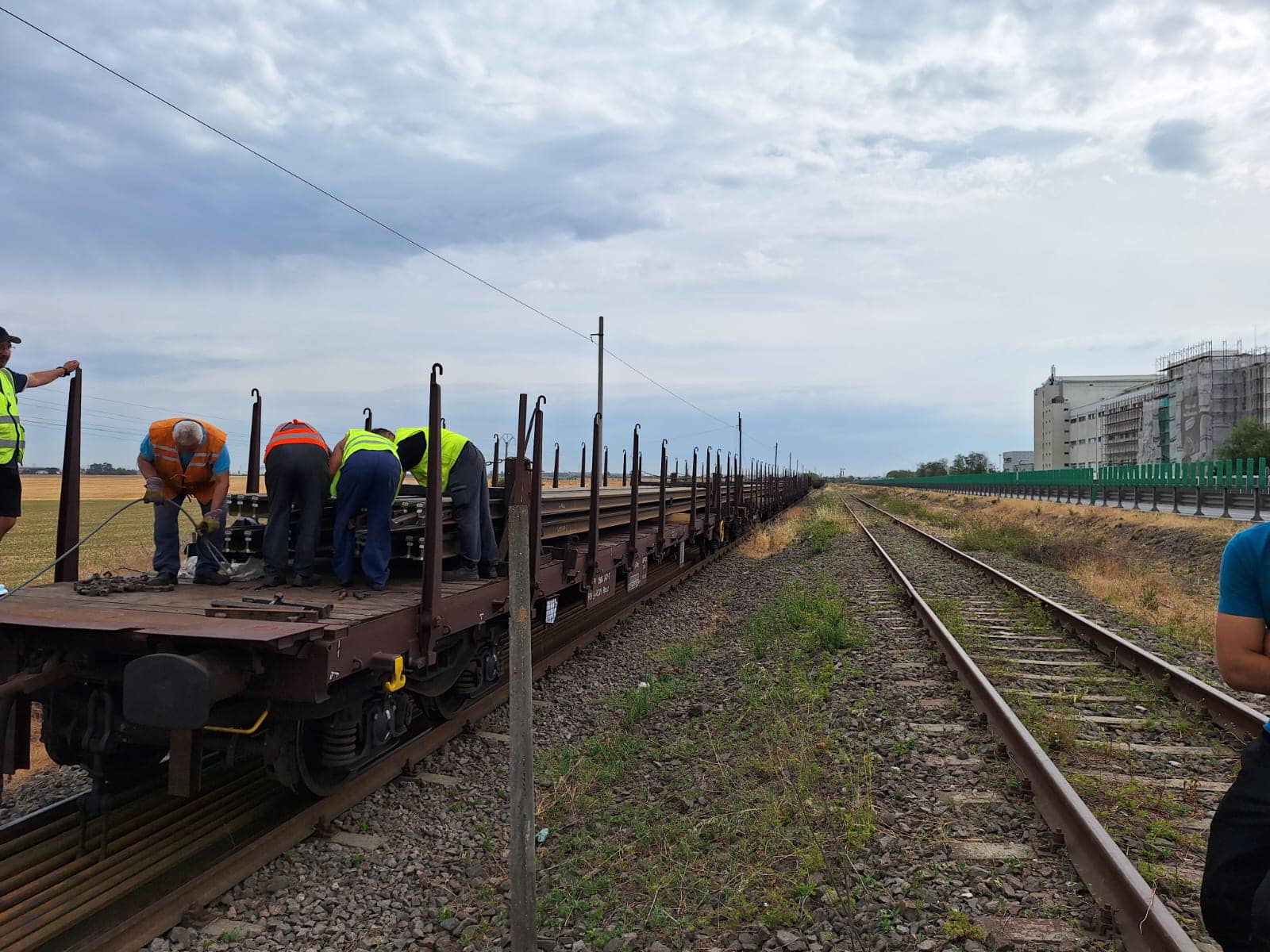 Metrorex a achiziționat 14 km de șină nouă pentru Magistralele 1 și 2 ...